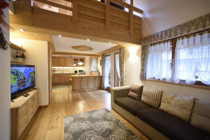 Romantic Chalet Dolomiti - Italy