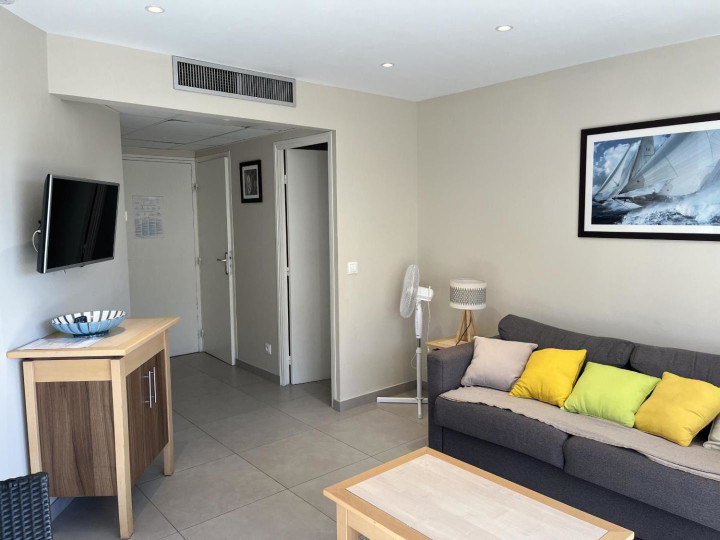 Cap Hermes, T2-3, 40m2, 4-5p, ,Grande Terrasse Vu - Côte d’Azur