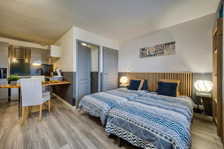 Studio In City Center - Very Close To Cern And All Amenities - Saint-Genis-Pouilly