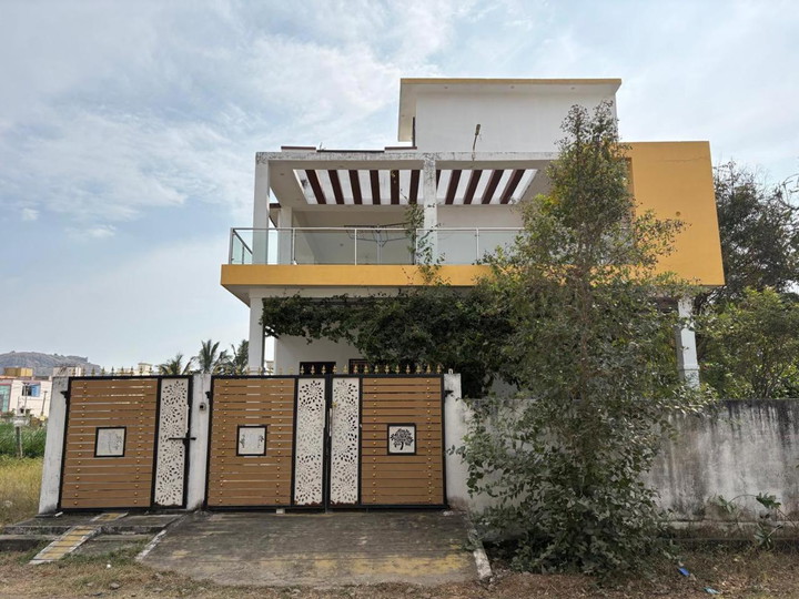 Shi's Urban Escape 3bhk Villa - Salem - Salem