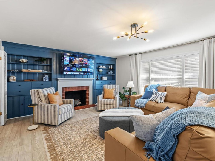 Bluegrass Maple Manor-sleeps 20 Game Room Hot Tub - Owensboro, KY