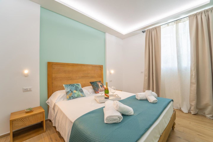 Mensos Rooms Guesthouse - Olbia
