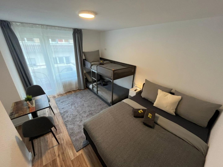 City Hub Room 26 - Mit Balkon - Karlsruhe