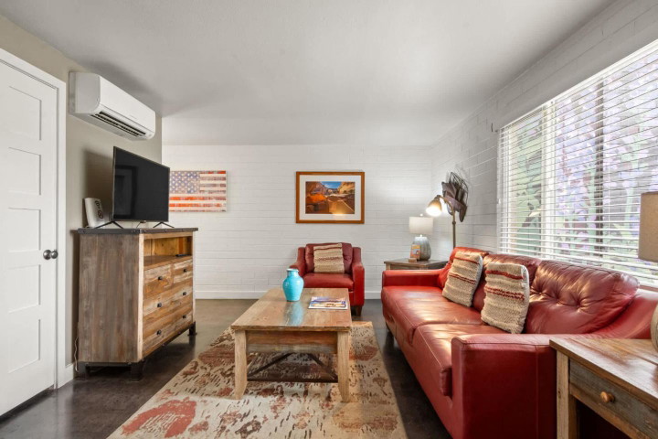 Downtown Cozy Home Base - Purple Sage 2 - Moab, UT