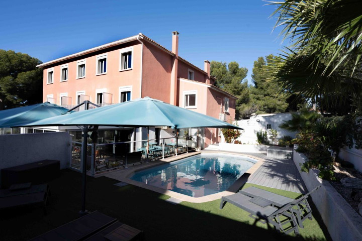Hotel La Tuiliere - Sausset-les-Pins