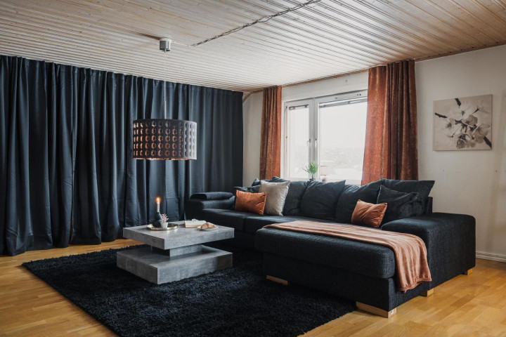 Guestly Homes - 1,5br Top Floor Residence With Lake View - Boden