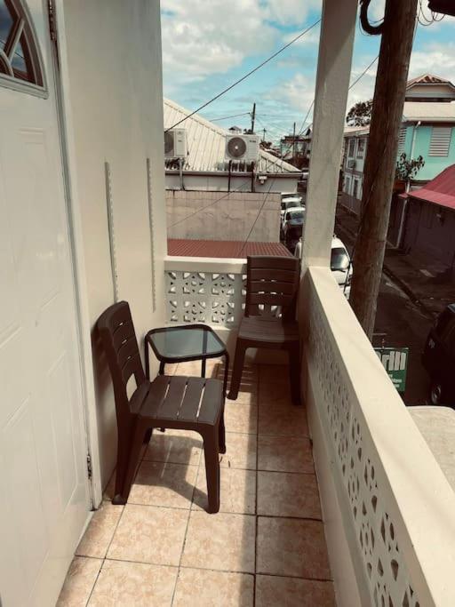 Shabbehs Inn - Dominica