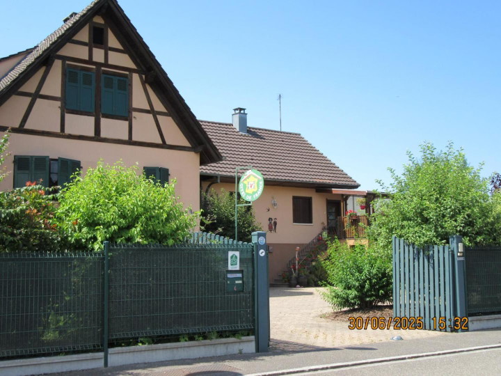 Charmante Suite Avec Spa Sur La Propriété - EuroAirport Basel-Mulhouse-Freiburg (BSL)