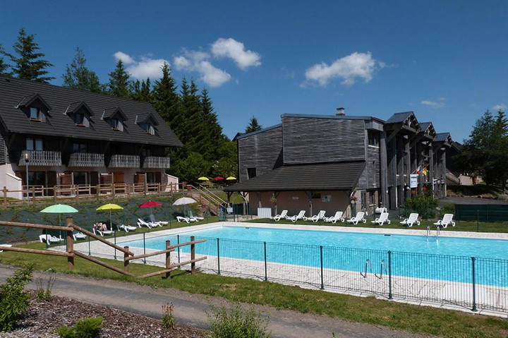 Grand Studio 6 Pers. Super Besse, Résidence *** - Auvergne