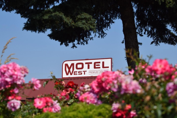 Motel West - Bend, OR