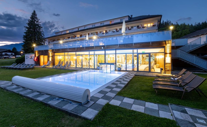 Hotel Grimmingblick Gesmbh - Tauplitz