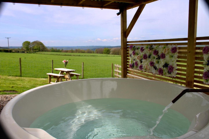 West Wood Yurts Ltd - 스코틀랜드