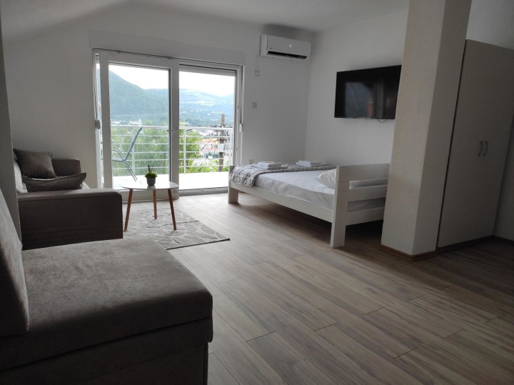 The City Horizon - Studio Apartment - Mostar