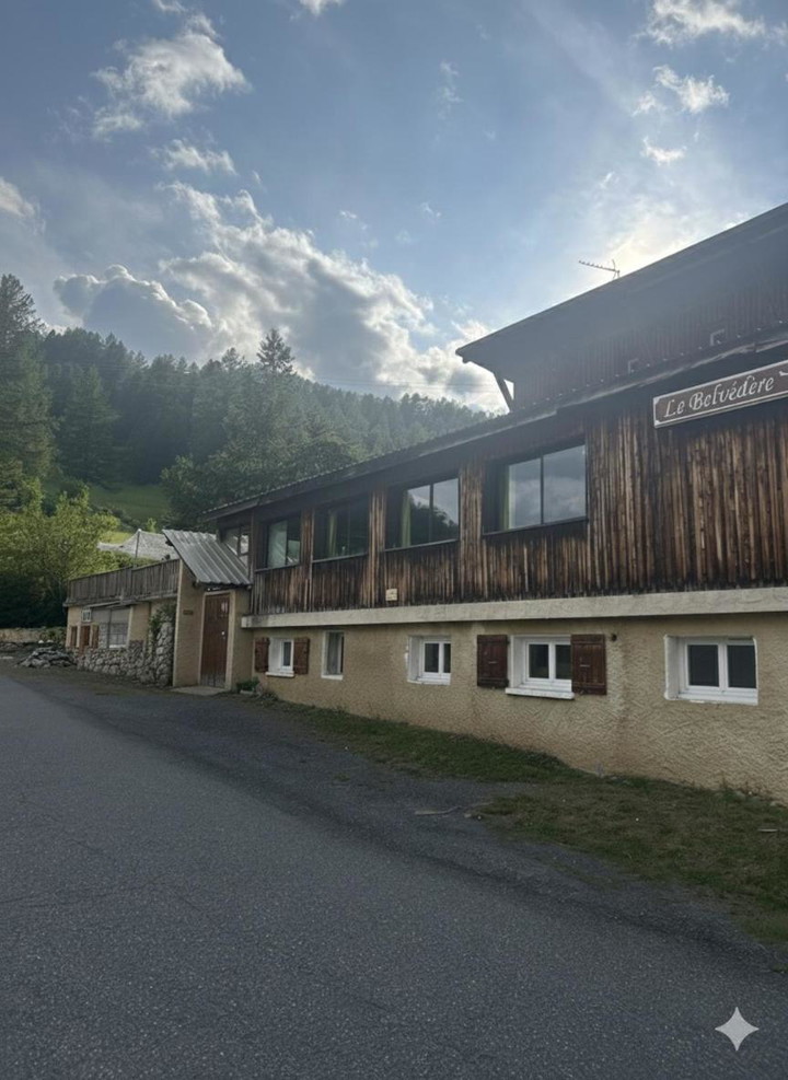 Le Belvédère Maison D Hotes - Barcelonnette
