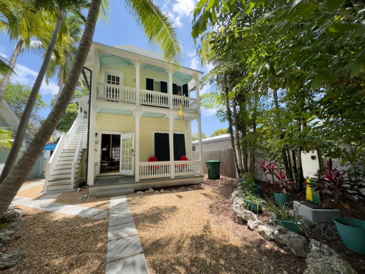 Utopia Tropical Village - Key West, FL