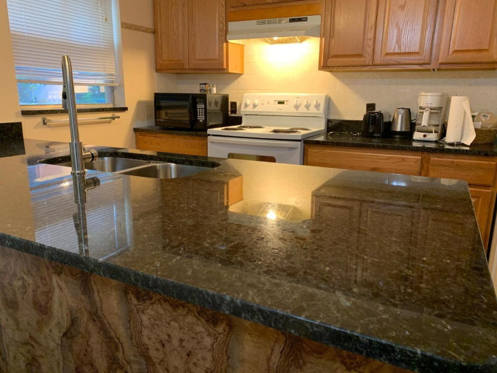 House 3br 1-bath, 8-min From Indian Rocks Beach, Nice Park Thru Back Gate - Florida