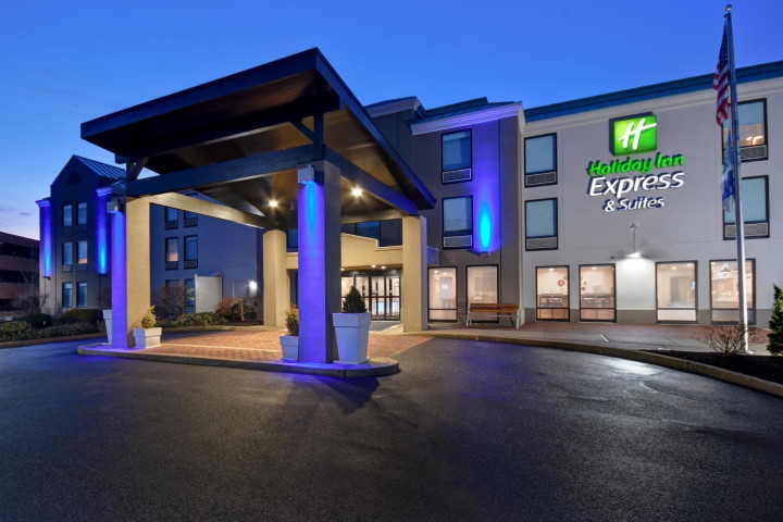 Holiday Inn Express & Suites Allentown-dorney Park Area By Ihg - Bethlehem, PA