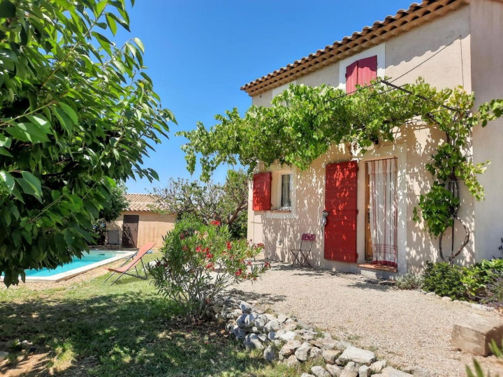Le Petit Mas Des Hauts De Beyssan, Maison De Vacances Avec Piscine Privative Pour 2 Personnes - France
