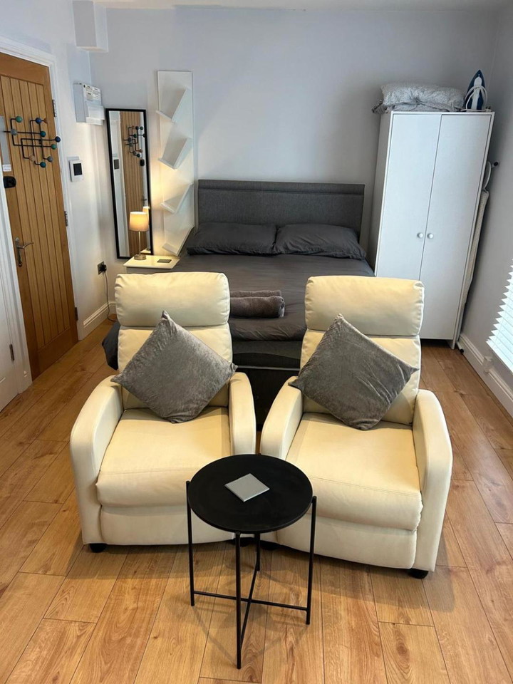 Jaskar Studio 2 - Winchcombe