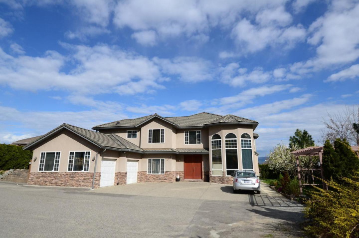 Green Leaf Home Stay - West Kelowna