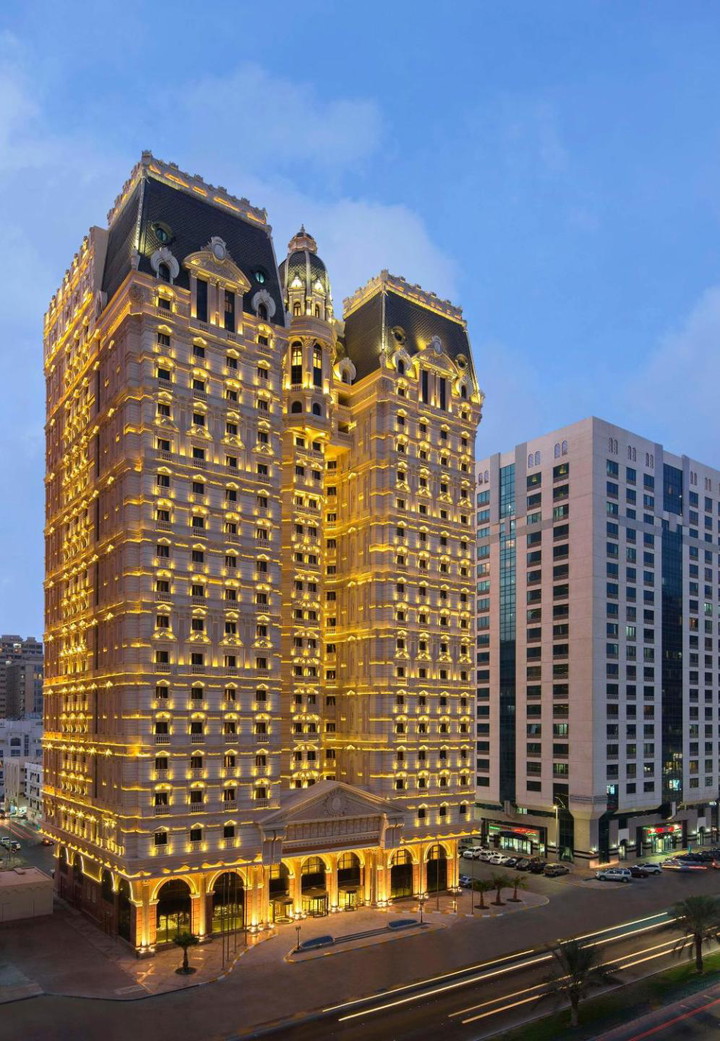 Royal Rose Hotel Abu Dhabi, Curio Collection By Hilton - Abu Dhabi