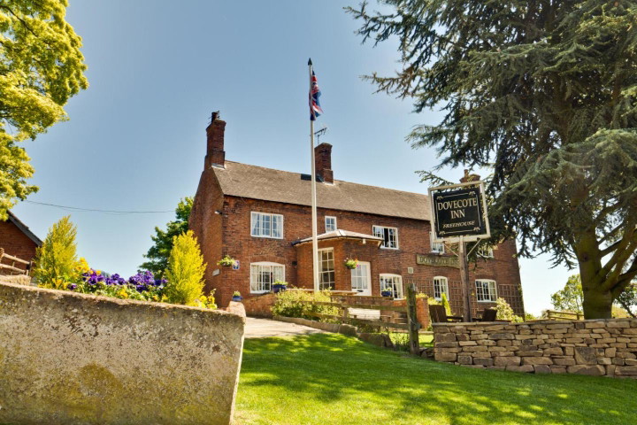 Dovestays - Newark-on-Trent