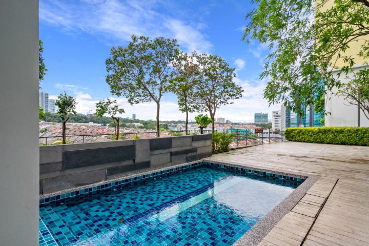 Setiawalk Puchong Penthouse 8-10pax 4r3b - Subang Jaya