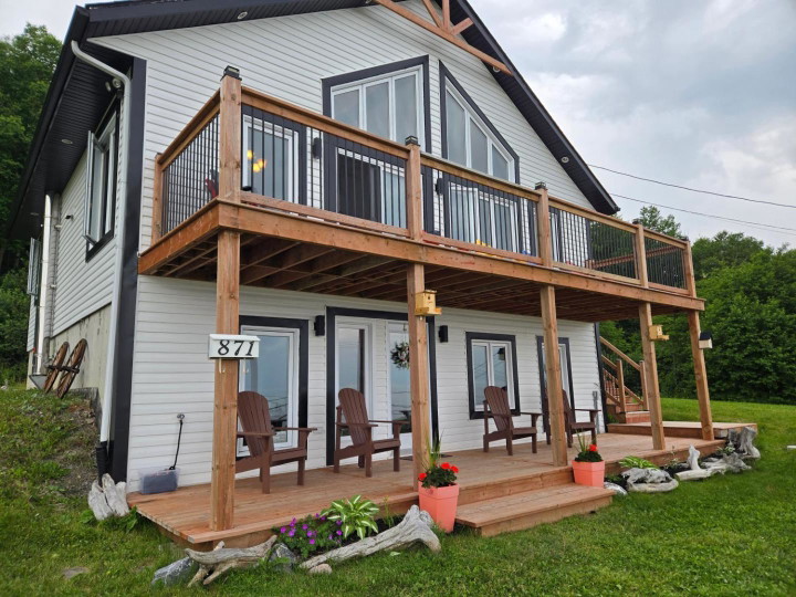 Casa Veronica, 4 Seasons Cottage - Gaspé
