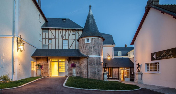 Relais Des Trois Châteaux Hôtel-restaurant - Teritoria - Centre-Val de Loire