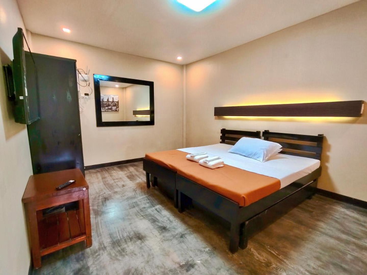 Pina Colina Resort Tagaytay City By Reddoorz - Tagaytay