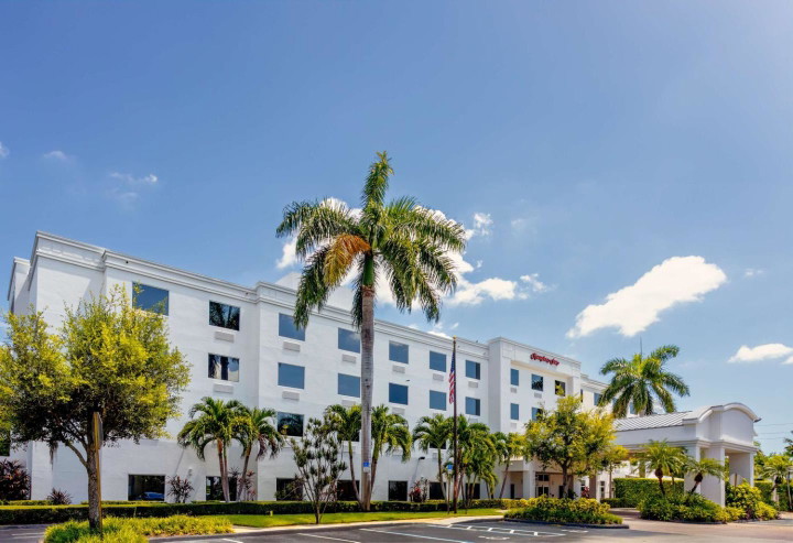 Hampton Inn West Palm Beach-lake Worth-turnpike - Royal Palm Beach, FL
