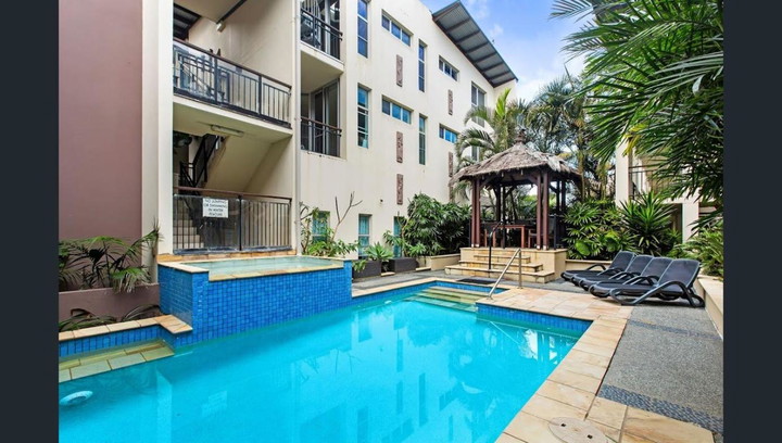 3 Bedroom Central Beachside Kingscliff Apartment With Pool - Kingscliff