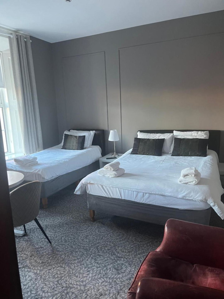 Five Glens Inn -North West Ireland Touring Base - Ireland