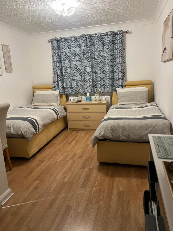 The Bungalow By Sjp - Twin Room - Northamptonshire
