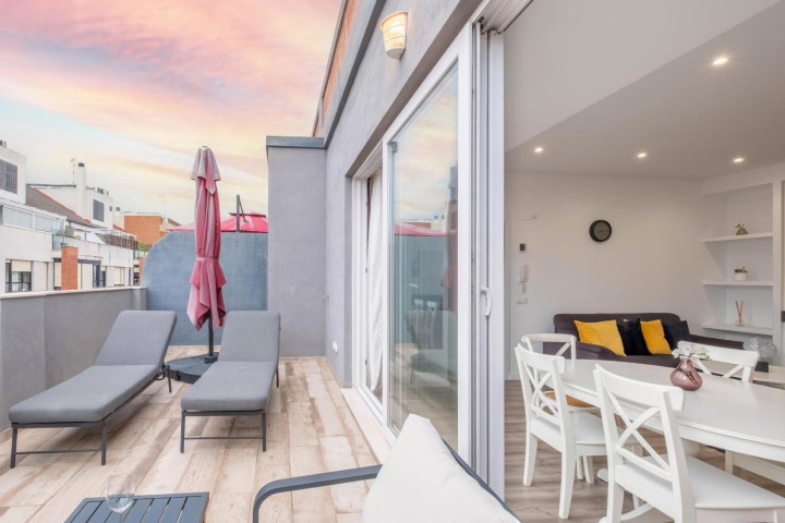 Apartment With Open-air Space - Valencia