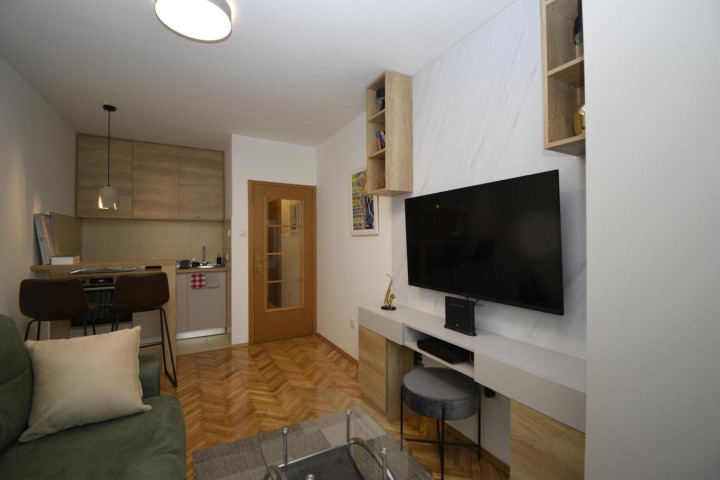 Studio Apartment Art Zone - Podgorica