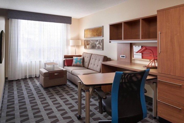 Towneplace Suites By Marriott Windsor - Ferndale, MI