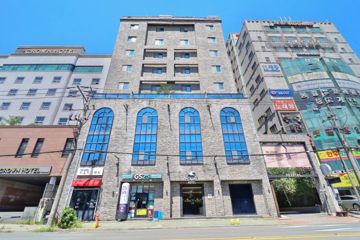 The Hound Hotel Changwon Terminal - South Korea