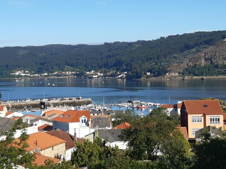ÁTico Tipo Loft Centro De Mugardos - Ferrol, Spain