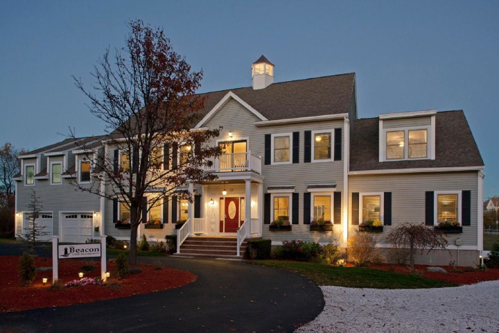 The Beacon Waterfront Inn - Hull, MA