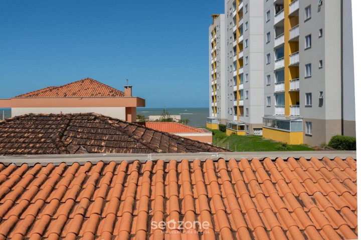 Casa C/ áRea De Churrasco A 110m Da Praia Oni0003 - Barra Velha
