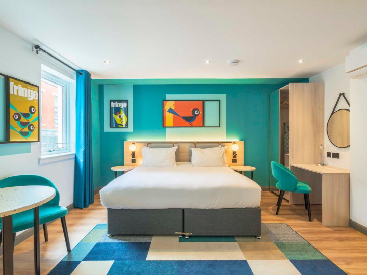 Holyrood Aparthotel - Edinburgh, UK