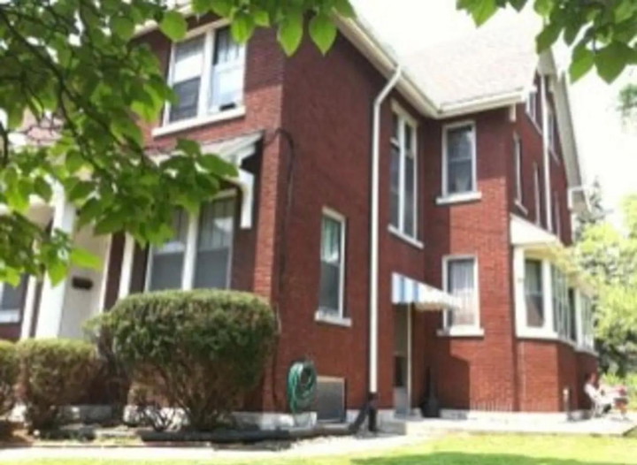 Moreland Guesthouse Historic Former Nuns Convent Homestay - Buffalo, NY