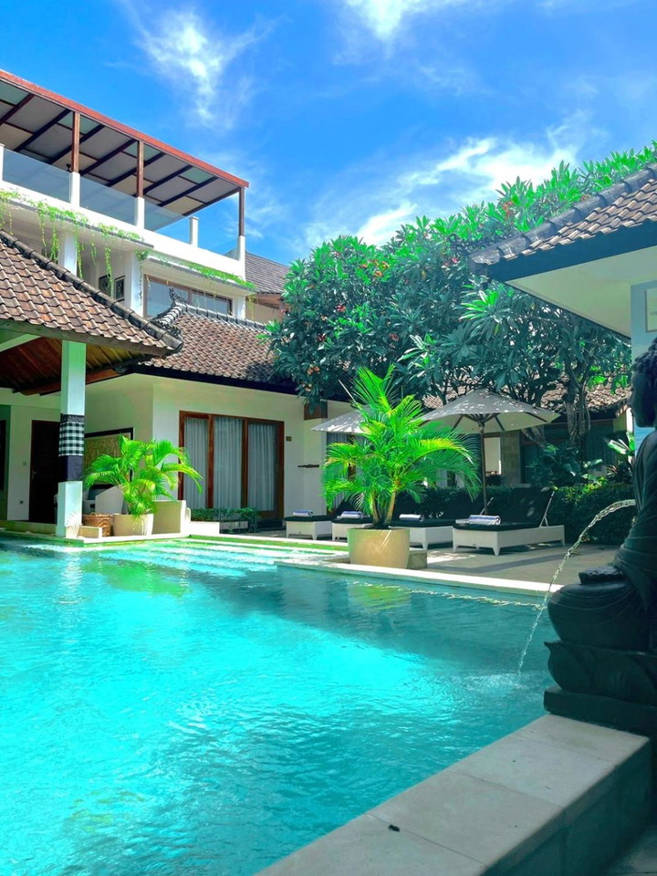Villa Casablanca Surf Keramas - Bali