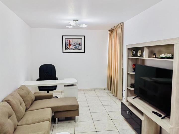 Apartamento En El Centro De Trujillo - Primer Piso - Huanchaco