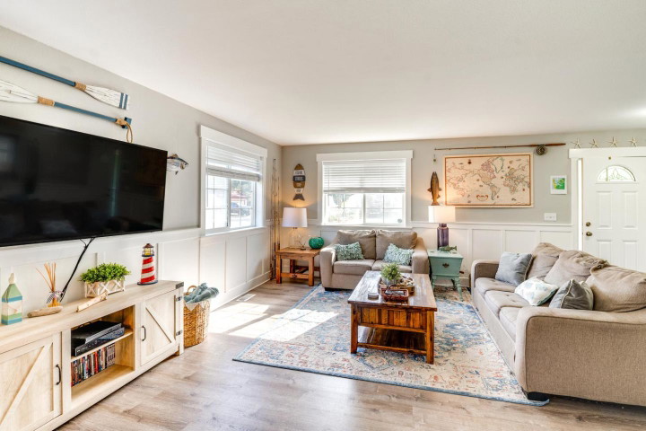 Pet-friendly Westport Vacation Rental W/ Hot Tub! - Westport, WA