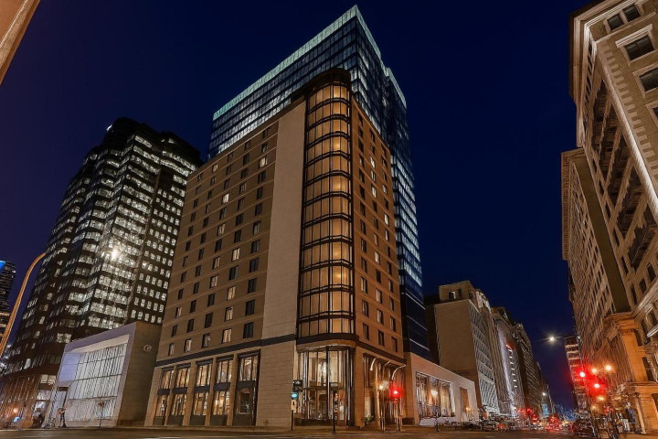 Metcalfe Hotel Montréal By Gray Collection - Brossard