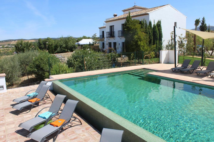 Arriadh Hotel - Arriate