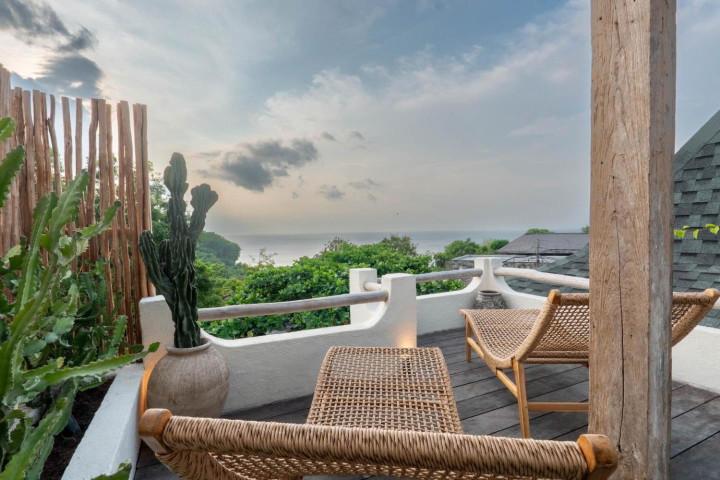 Amara Ocean Living -Uluwatu Padang Padang - Uluwatu