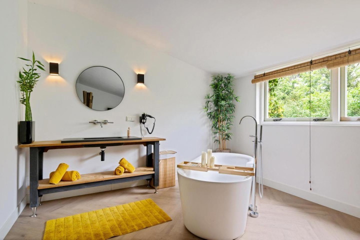 Bamboe Suite Bentveld Met Ligbad En Gratis Parkeren - Hoofddorp